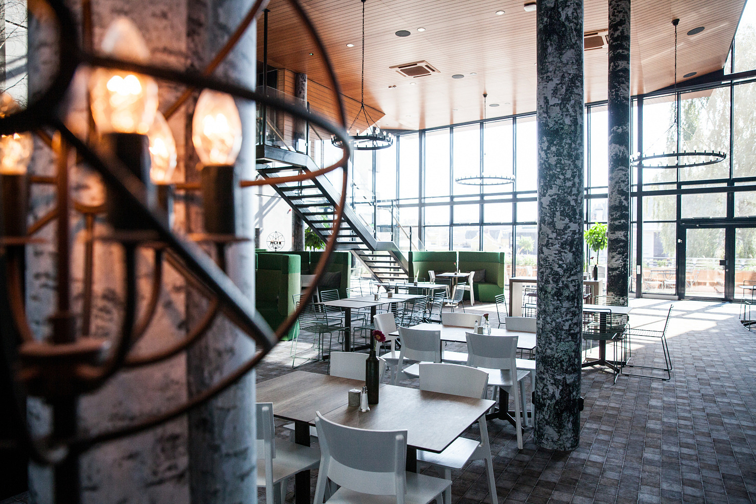 Hotellet i Ullared ligger bara 50 m från varuhuset och har en egen ...